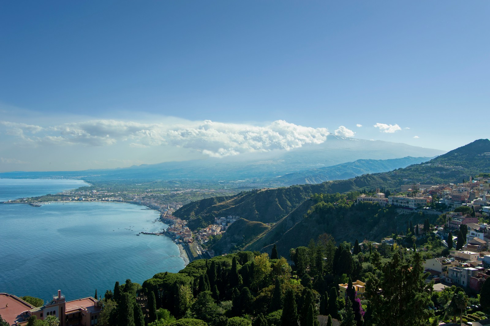 Taormine, perle sicilienne entre ciel et mer
